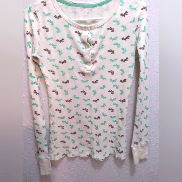 Fox | Tops | Vintage Fox Thermal Henley | Poshmark